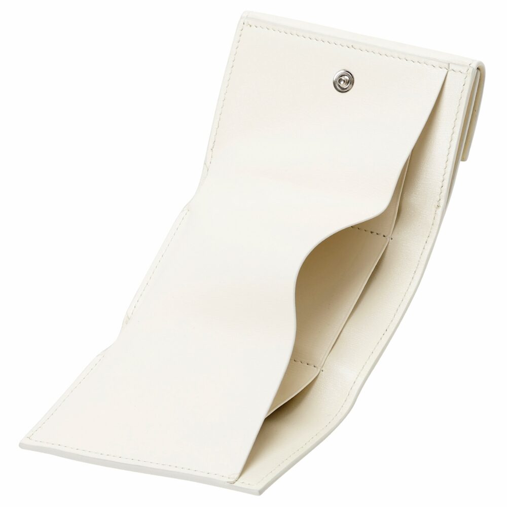 シンプルで上品なJIL SANDERの財布の人気の秘密とは？おすすめデザインも紹介！ - floatbyl